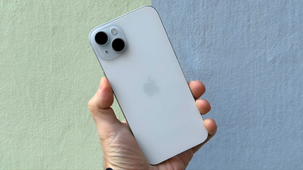 iPhone 15 Plus Gets a Big Discount on Flipkart - Great Time to Buy This ...